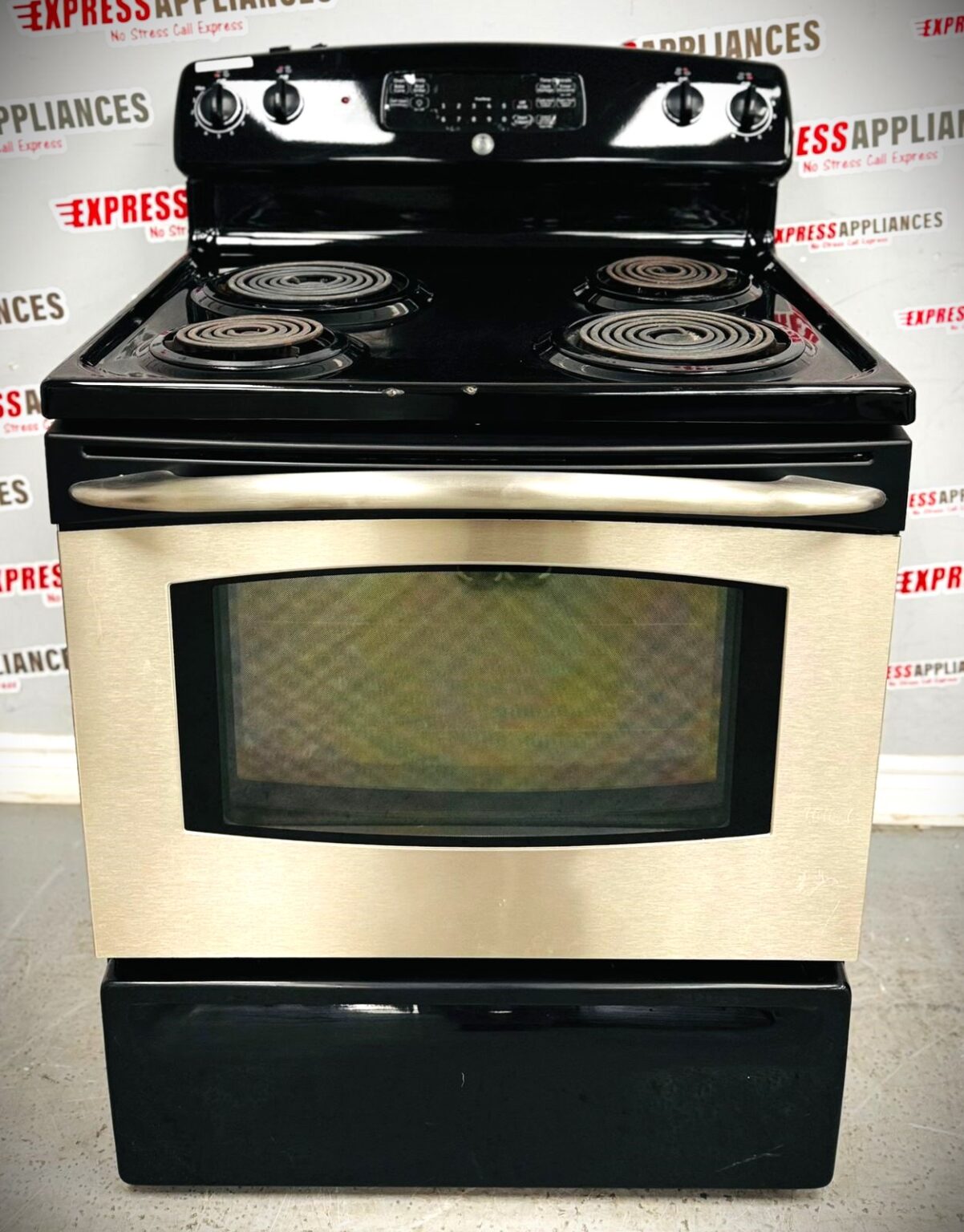 Used GE Coil-Top Stove JCBP350DT1BB For Sale | ️ Express Appliances