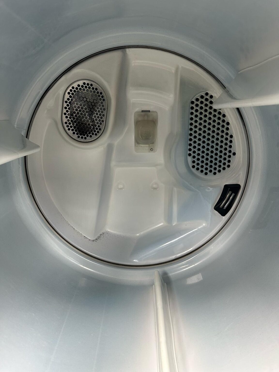 Used Inglis Top Load 27” Washer and 29” Electric Dryer Side-by-Side Set ...