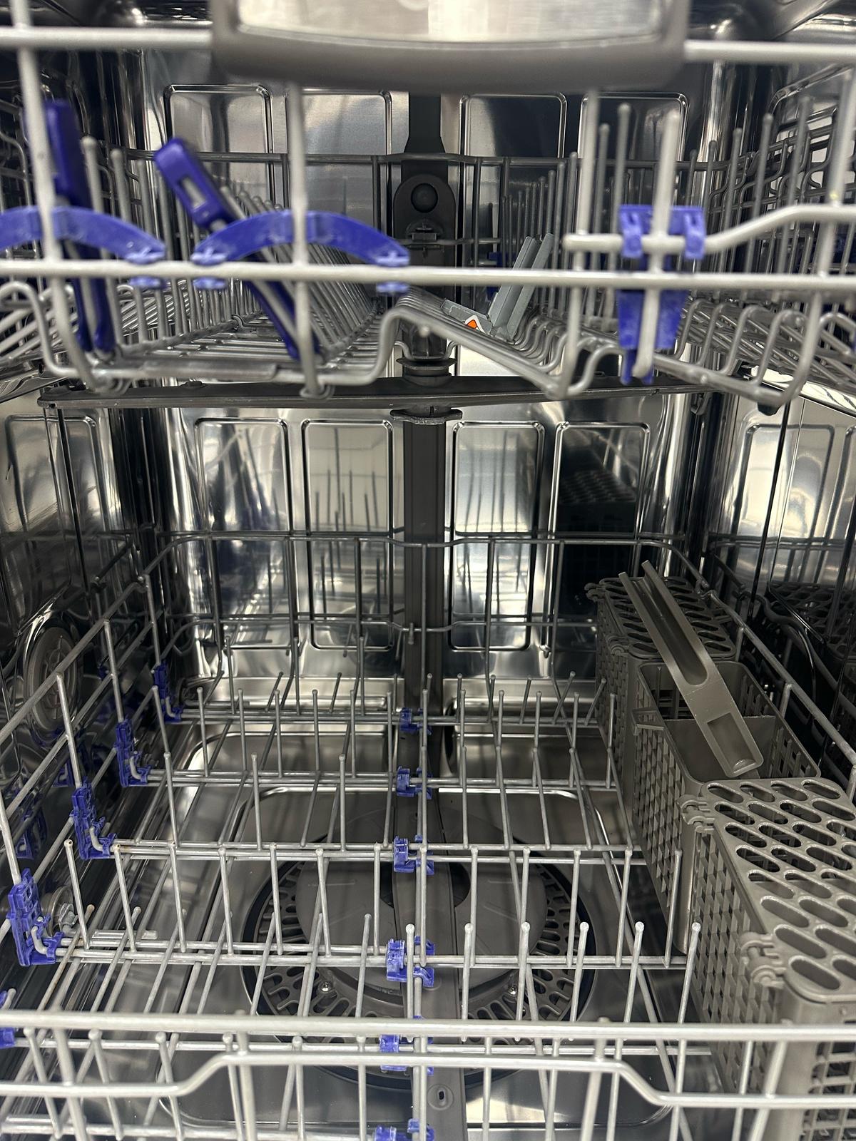 Used LG 24" Build-In Dishwasher LDS5040ST For Sale | ️ Express Appliances