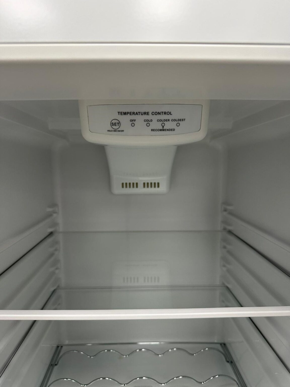 Used Marathon 24" Top Freezer Fridge MFF121W For Sale | ️ Express ...