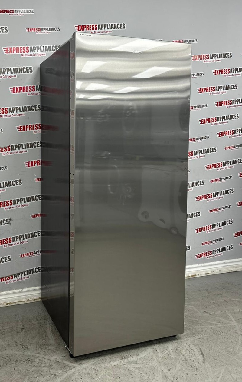Floor Model Galanz 28" Convertible Fridge/Freezer GLF16US2E23 For Sale ...