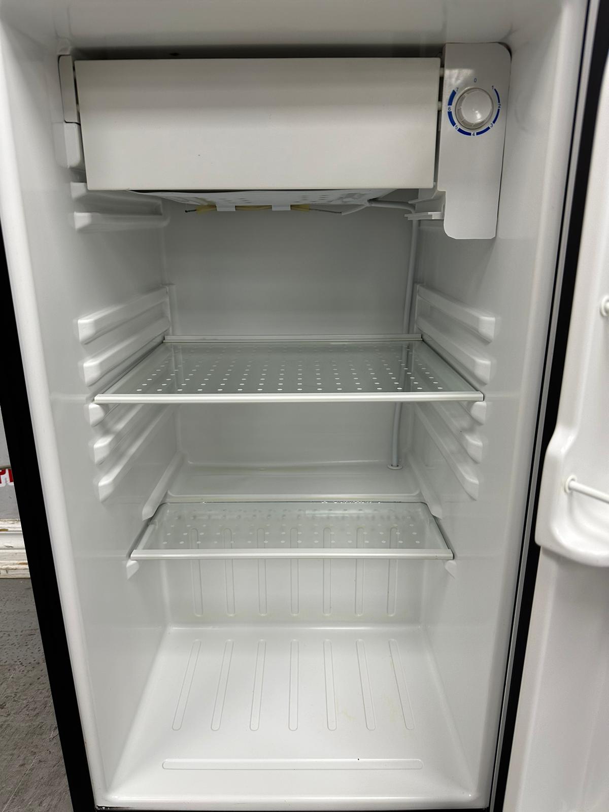 Used Black&Decker 18” Mini Fridge Refrigerator BCF32V For Sale ️ ...